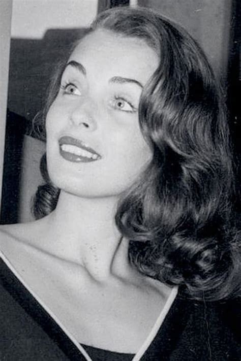 Rosemarie Stack About Entertainmentie