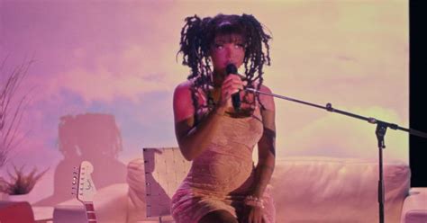 Summer Walker And Usher Session 32 And U Make Me Wanna Bet Awards