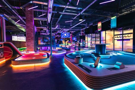 the sqlbits theme of 2025 is…neon