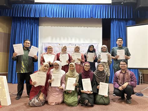 Dari Sekolah Sam Bestari Subang Jaya Ke Kampus Uia Kuantan Pahang