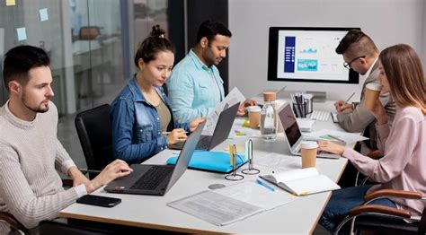 why we should learn microsoft excel
