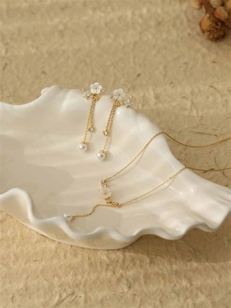 Delicate Freshwater Pearl Flower Jewelry Set Pearl Wedding Bridal
