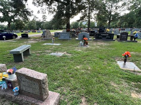 Conroe TX Buy Sell Plots Lots Graves Burial Spaces Crypts Niches Cemetery Property For Sale