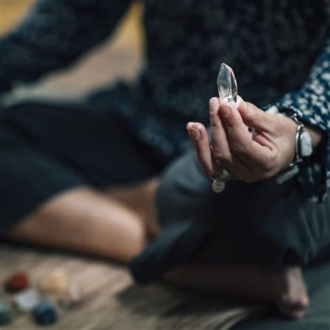 Quartz Meaning Uses And Benefits Metaphysical Properties Explained