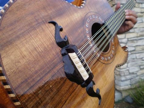 Bajo Sexto El Alma De La Musica Norteña Bajoquintos Y Guitarras