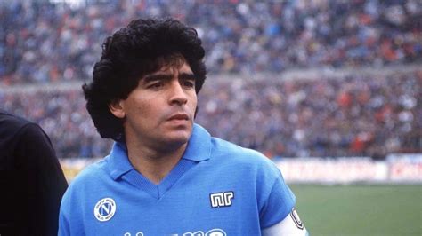 Diego Maradona Dies Aged 60 His Career Records And Stats Newsbytes