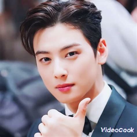 بعض الممثلين الكوريين Youtube