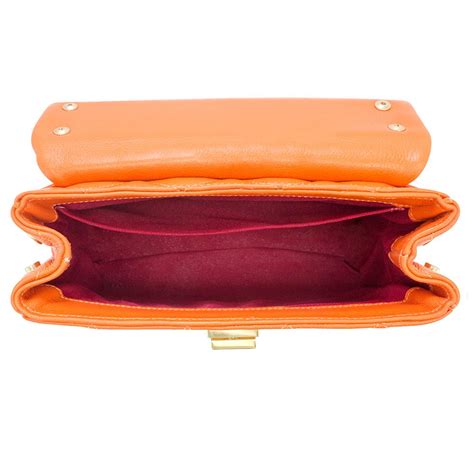 Bolsa De Couro Mini Laranja Com Corrente Hendy Bag Laranja