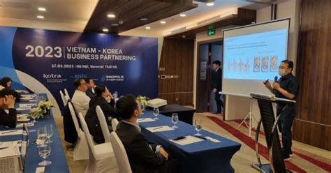 사진뉴스 특구·과학벨트 12개 첨단기술 기업 베트남서 기술 뽐내