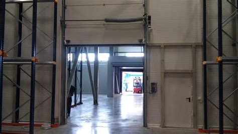 Индустриални врати Брав систем врати за дома и индустрията