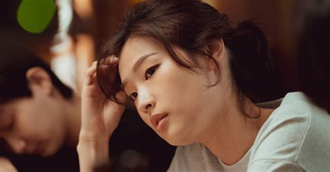 왓챠 ‘신입사원 백지혜 첫 스틸컷 공개