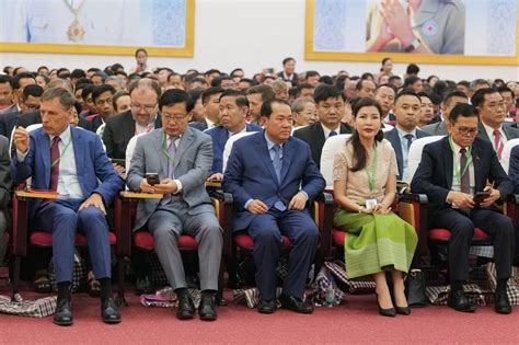 ប្រមុខរាជរដ្ឋាភិបាល