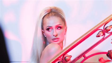Paris Hiltons Photoshoot Behind The Scenes Kookloo