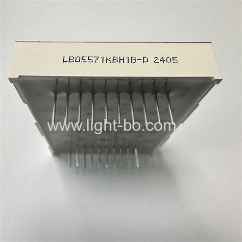 디지털 디스플레이 화면 및 리프트 위치 표시기를 위한 21 울트라 브라이트 블루 5mm 5 X 7 도트 매트릭스 Led 디스플레이 제조업체 및 공급 업체 China