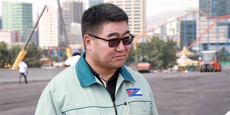 Ж Тогтохбаяр Замын цагдаагийн гүүрэн гарцыг батлагдсан зураг төслийн дагуу хийж байна