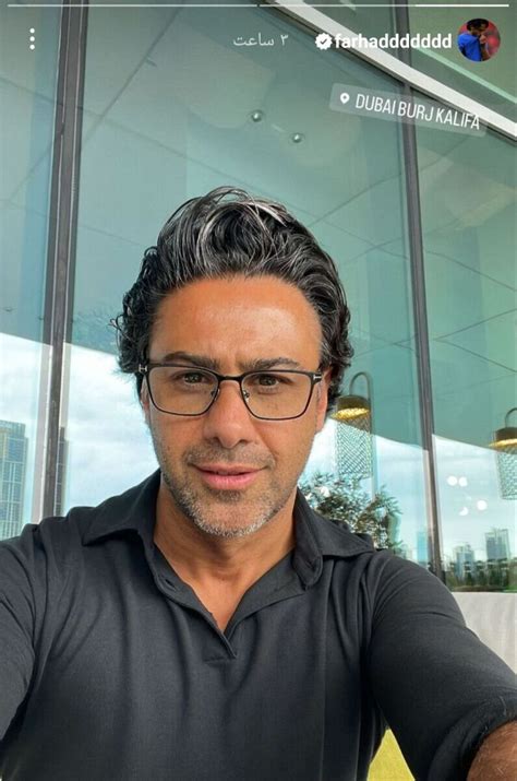 فرهاد مجیدی از چهره جدیدش در برج خلیفه رونمایی کرد