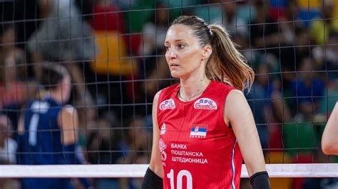 Maja Ognjenović Kroz Suze Najavila Kraj Mnogo Mi Je Bilo Lepo I Mnogo