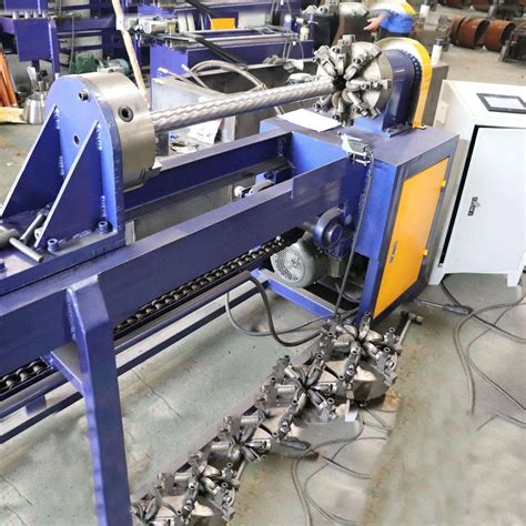 Pipe And Tube Twisting Machine Twisted Tube Making Machine