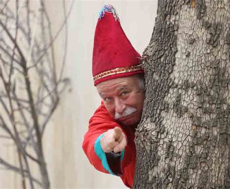 سال را با آرزوی سلامت و شادی نـو کنیم گفت و گو با جواد انصافی