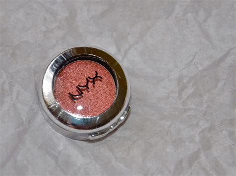 Тени nyx prismatic eye shadow — цена 130 грн в каталоге Декоративная ...