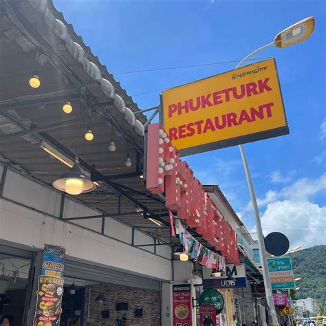 하연 푸켓가기전부터 열씨미 찾아보고 방문했던 곳 제일 먹어보고싶었던 파인애플 볶음밥 영접하고 푸파함🐷 태어나서 처음먹어본