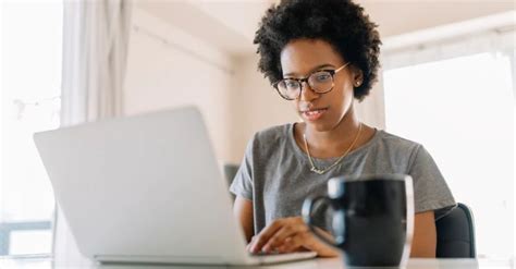 Synchronous Vs Asynchronous Classes Whats The Difference