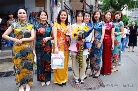高考落幕！连江考场外这一幕幕→ 正文 街头巷尾 连江新闻网