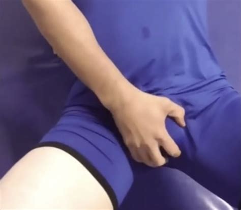 Wrestling Bulge Spandex Wrestlers Get Wet Full