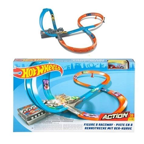 Трек Hot Wheels Шальная Восьмерка GGF92 — Купить Недорого на Bigl.ua ...