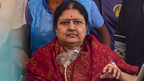 சசிகலாவுக்கு அதிமுக ராஜ்யசபா எம்பி விஜயகுமார் ஆதரவு வைரலாகும் பேஸ்புக் பதிவு Aiadmk Mp