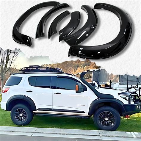 Holden Trailblazer Accessories Roof Rack And Fender Flares