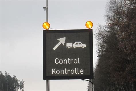 Dynamic Traffic Control Swarco