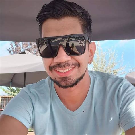 Daniel Deri Rubio Danyderi • Threads Say More