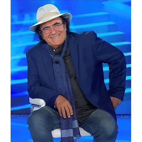 Ал Бано празнува 4 по 20 години с концерт с Ромина и децата си