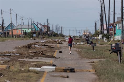 In Pictures Texas Slammed By Hurricane Beryl July 9 2024 Reuters