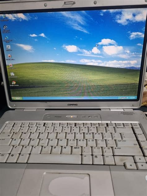 18 Years Old Compaq Laptop With Windows Xp Sp3 R Nostalgia