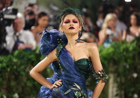 Gala Met 2024 Zendaya Se Convierte En Una Ninfa Del Bosque En La Gala