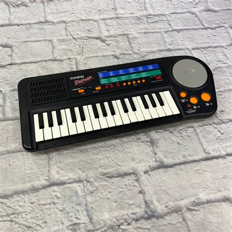 Casio Rapman Keyboard With Voice Effector Evolution Music