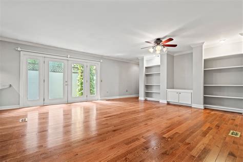 Natalie Taflinger Realtor Natalie Taflinger Realtor