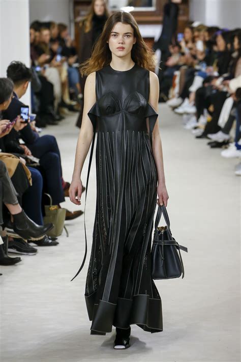 Loewe | Fashion, Ready to wear, Autumn fashion 2018