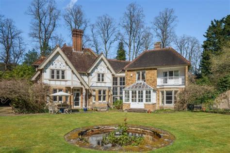 Rightmove Acquires Reviews Platform Homeviews Rightmove Press Centre