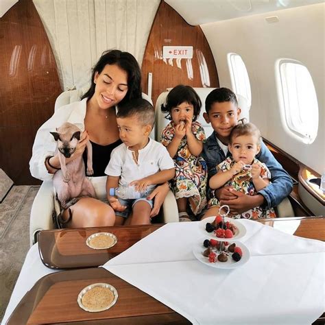 Georgina Rodriguez And Ronaldo Georgina And Antonella Cristiano