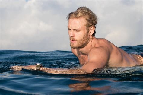 Waterproof vs. Water Resistant - A Full Explanation of Water Resistant