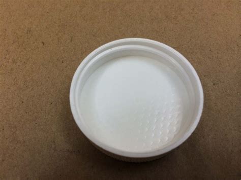 38mm Plastic Vented Cap Yankee Containers Drums Pails Cans