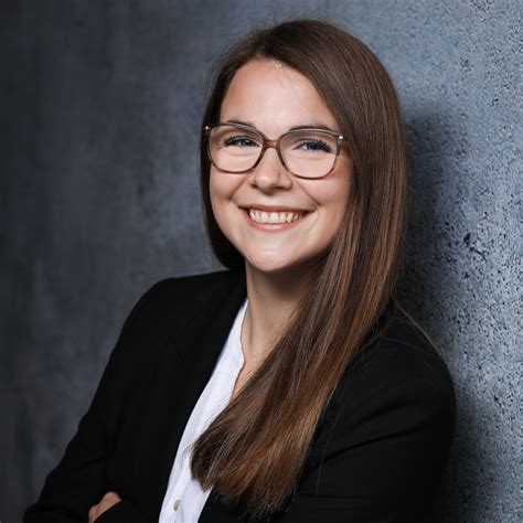 Anna Brinkschulte Ausbildung Und Berufserfahrung Xing