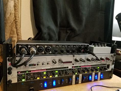 My UMC404HD has arrived and is absolutely amazing : r/podcasting