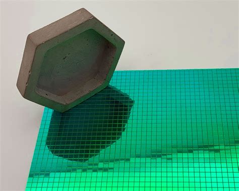 Elements Mirror – Pixels Flexible Aqua 5×5 - Materials inc