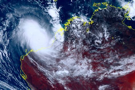 Cyclone Australia Lenka Nicolea