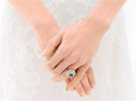 Sapphire Engagement Rings What You Need To Know