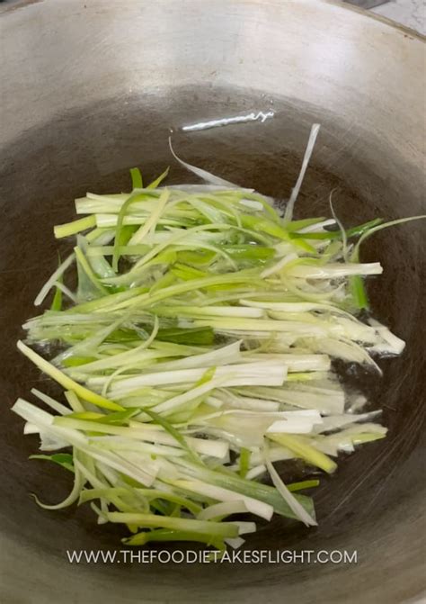 Chinese Scallion Oil Noodles The Foodie Takes Flight